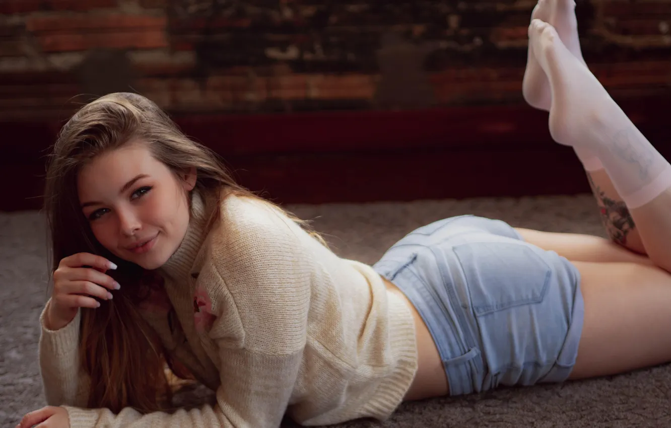 Wallpaper girl, shorts, beautiful, model, cute, sweater for mobile and desktop, section девушки ...