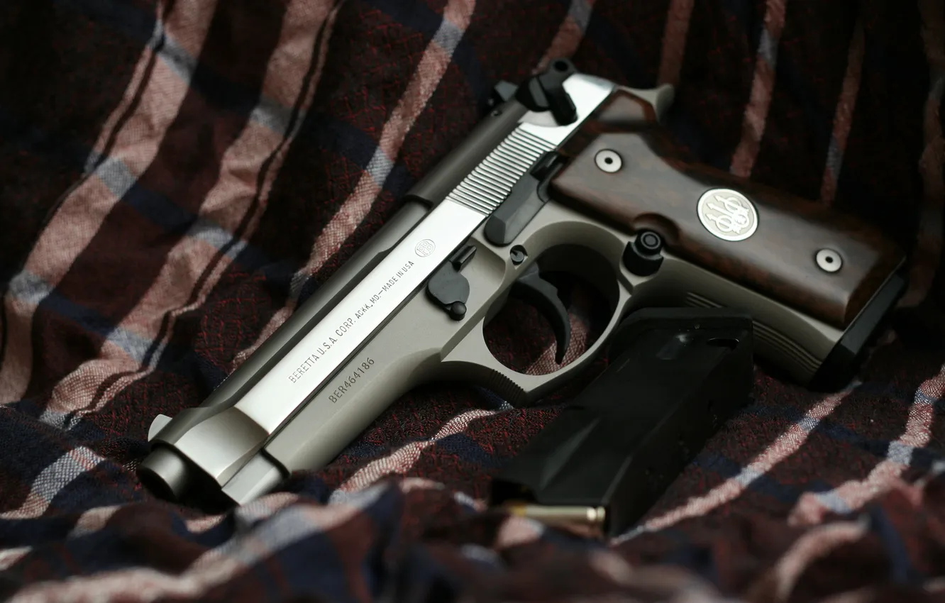 Wallpaper gun, self-loading, Beretta 92FS for mobile and desktop, section оружие, resolution ...