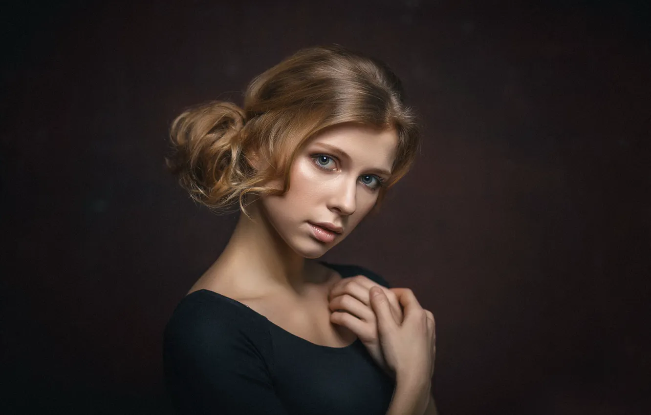 Wallpaper makeup, sponge, the beauty, Lisa, Elizabeth Podoynikova for ...