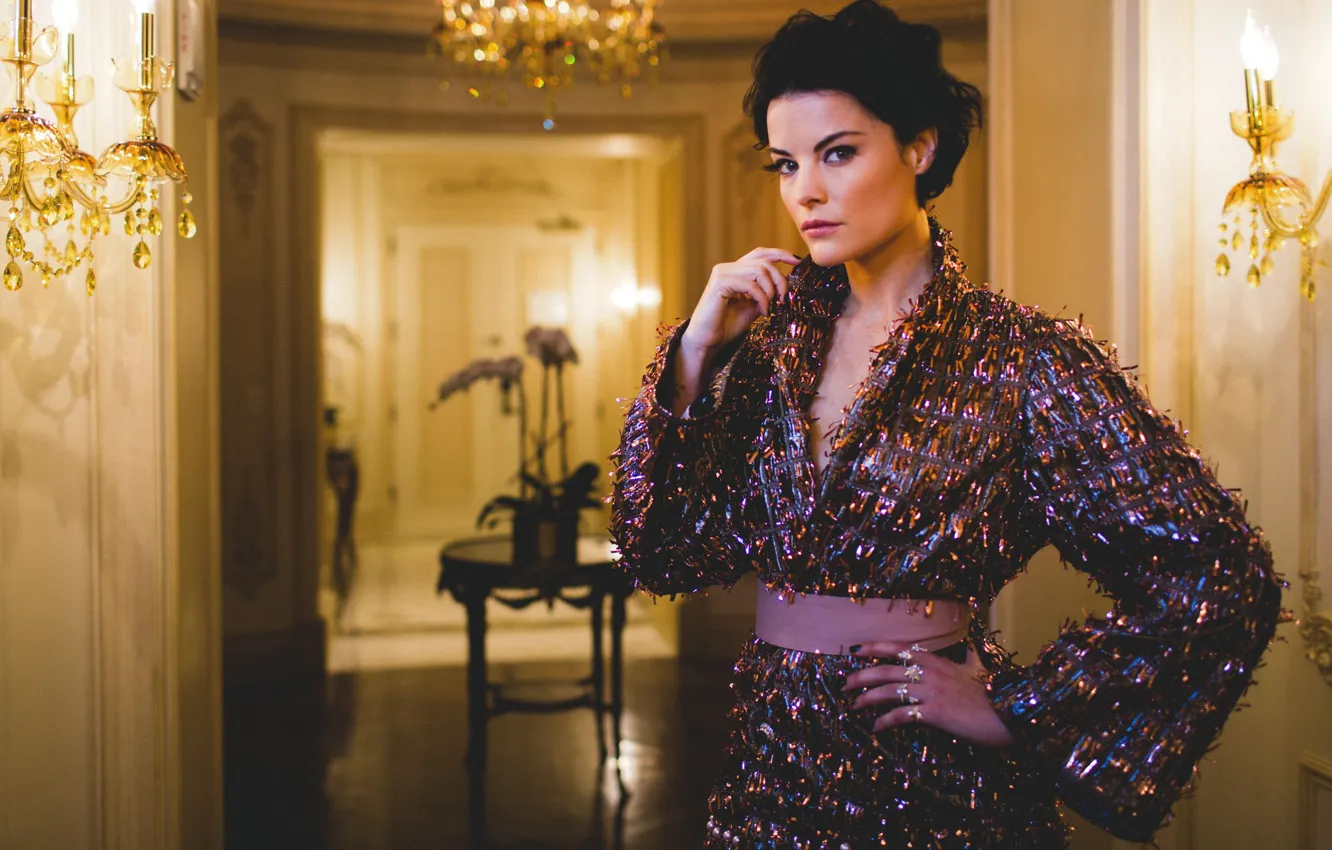 Wallpaper look, dress, actress, brunette, beautiful, Jaimie Alexander ...