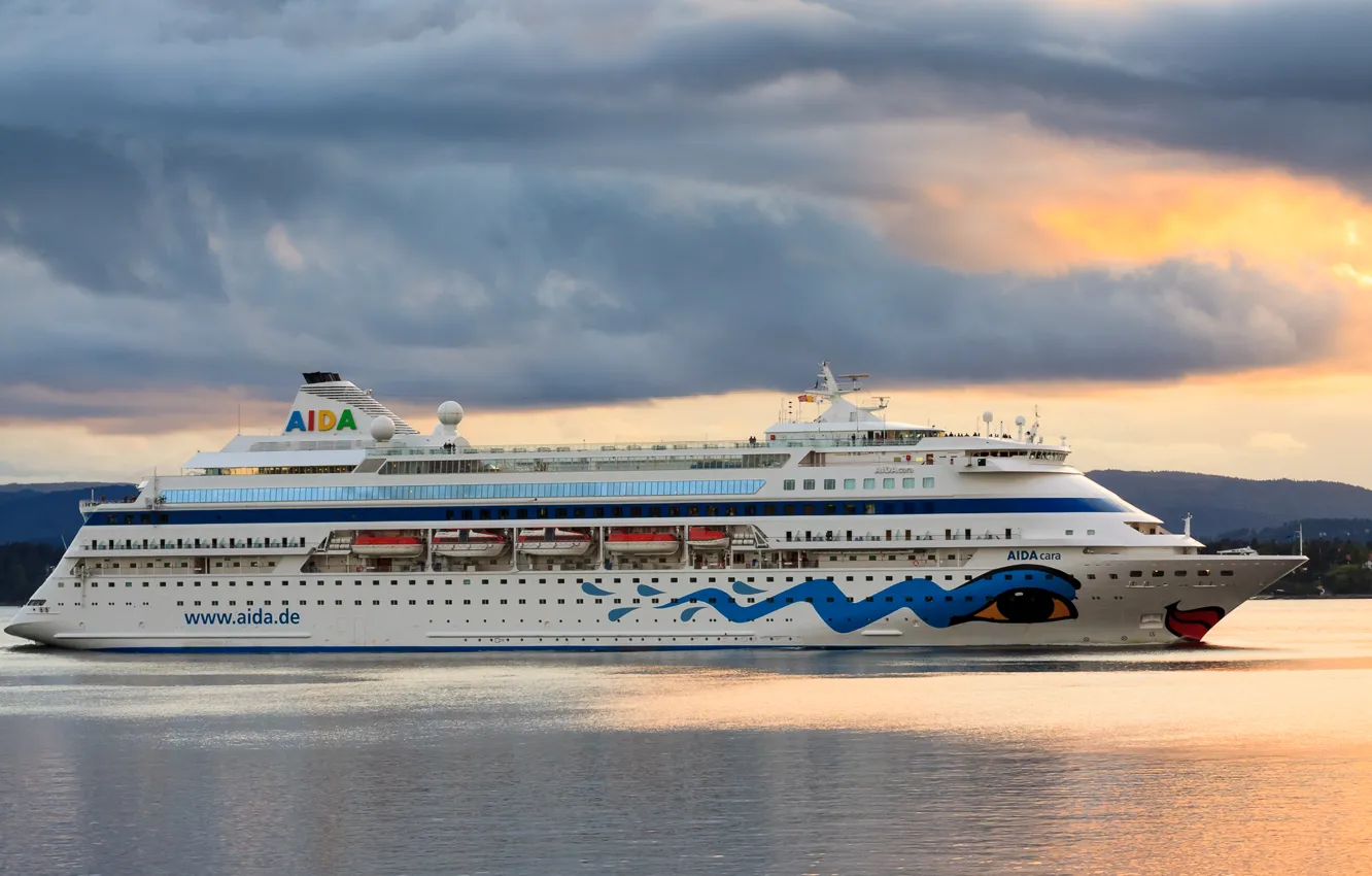 Wallpaper light, sky, sea, clouds, ship, aida, tourism for mobile and ...