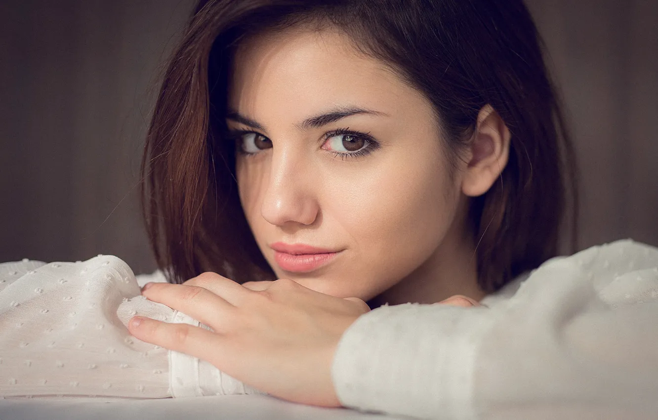 Wallpaper Girl Long Hair Brown Eyes Photographer Model Lips Face