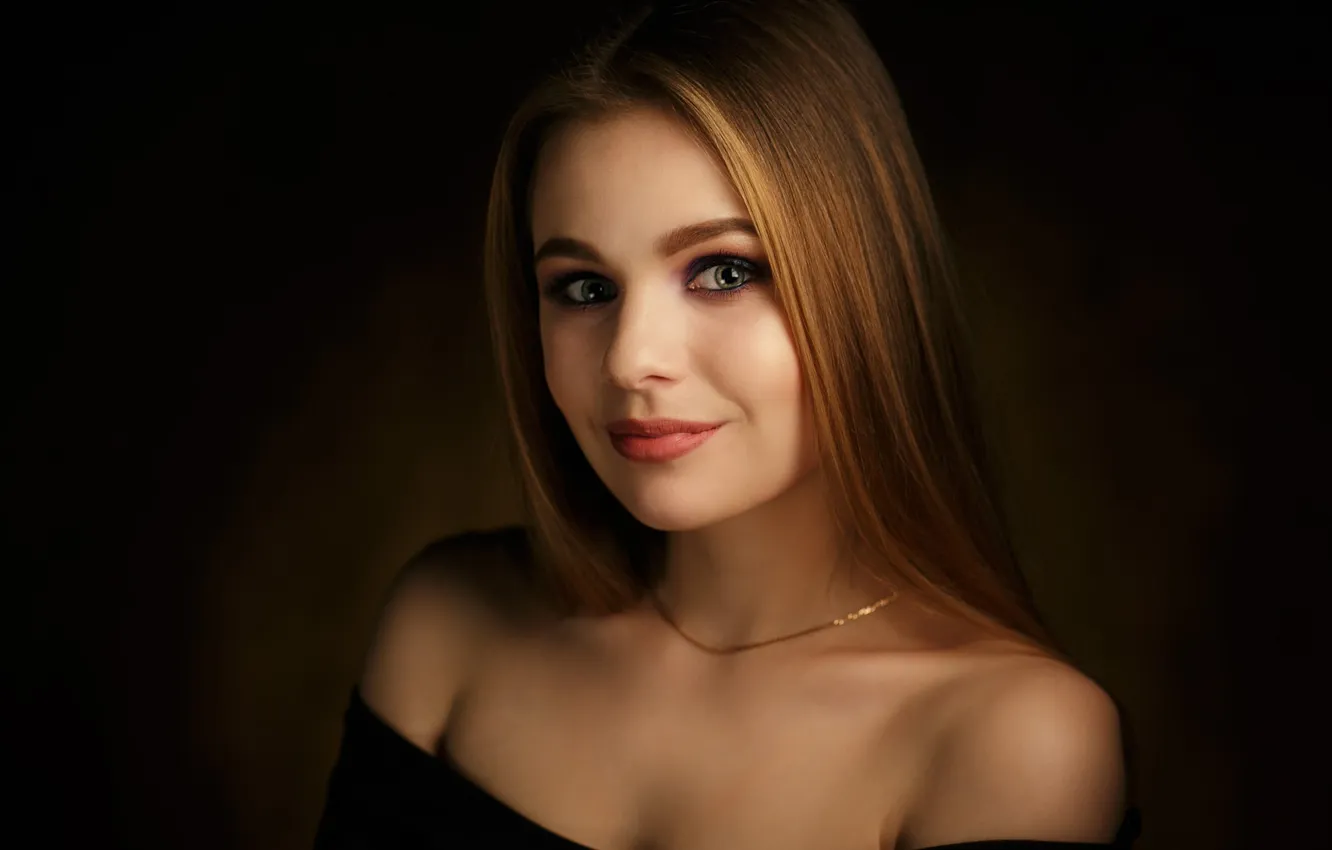 Wallpaper look, pose, smile, background, model, portrait, makeup ...