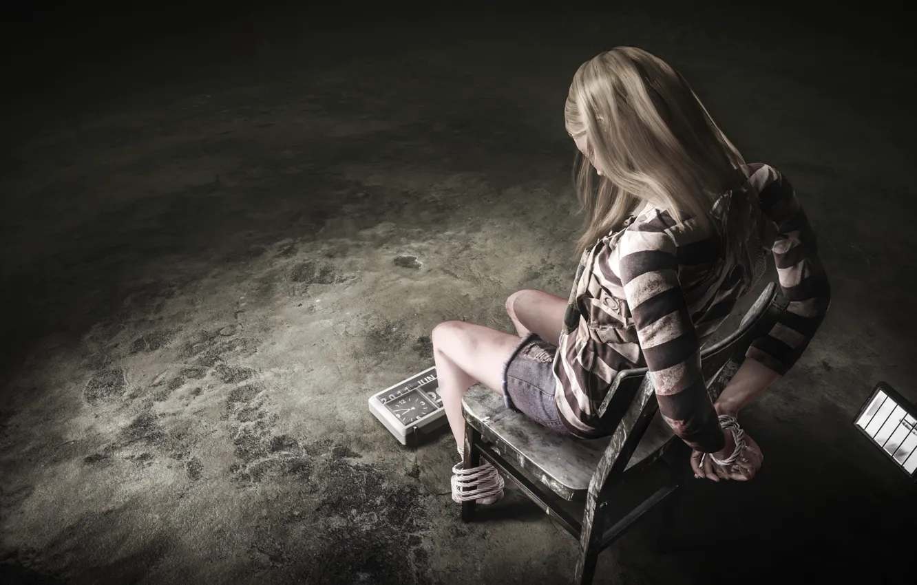 Wallpaper girl, game, panic, woman, Microsoft Windows, chair, fear ...