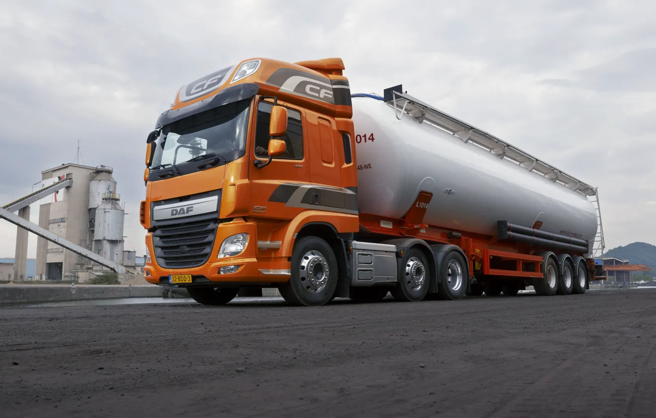 Wallpaper road, orange, industrial zone, DAF, tank, tractor, DAF, the ...
