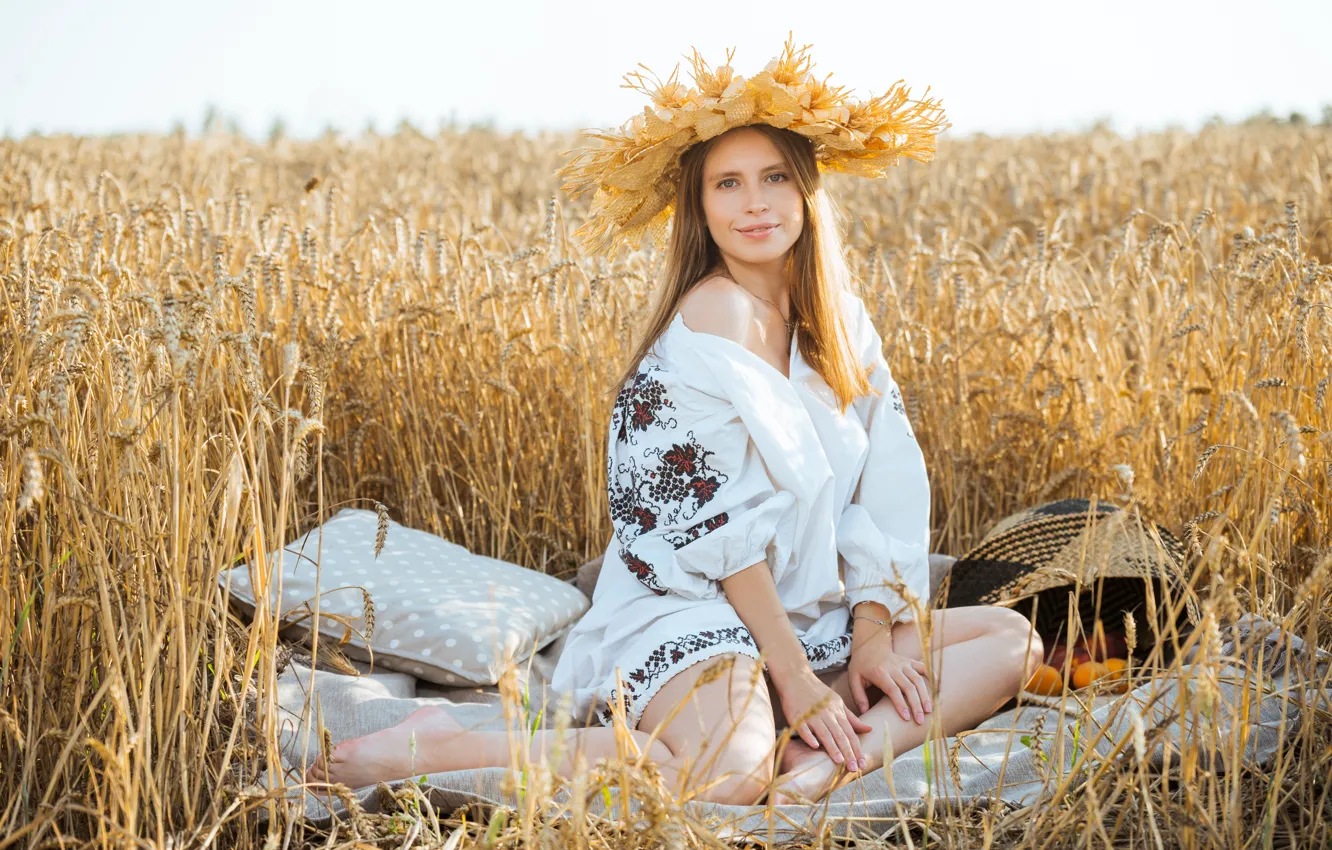 Wallpaper long hair, field, nature, sexy woman, countryside, maiden ...
