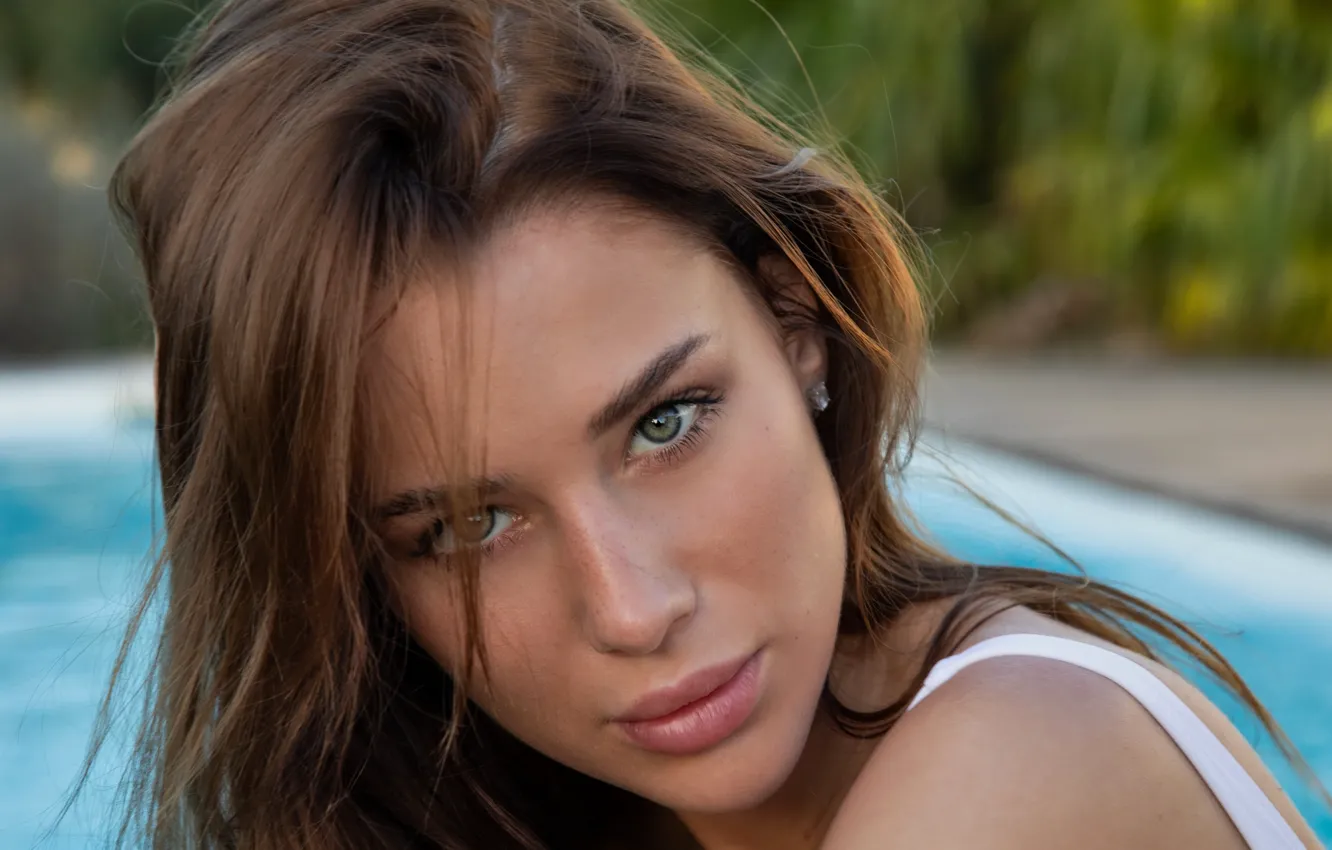 Wallpaper pool, woman, eyes, water, brown, beautiful, Georgina, hair ...