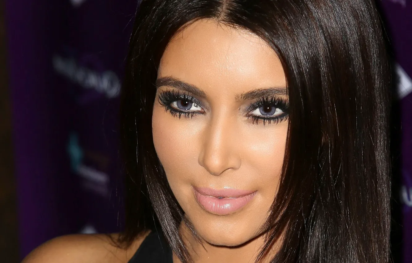Wallpaper look, model, actress, brunette, Kim Kardashian for mobile and ...