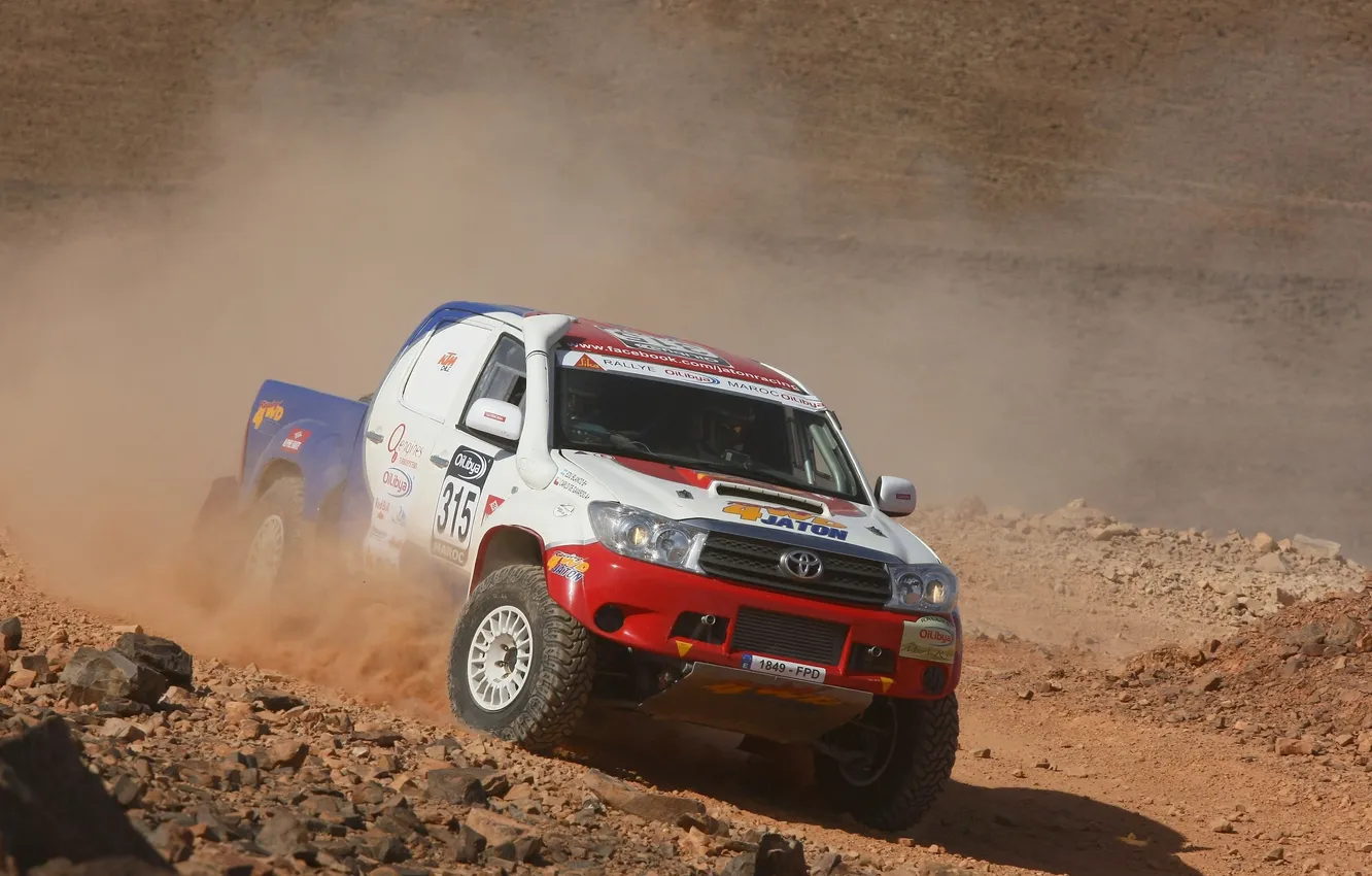 Wallpaper race, sport, Toyota, Hilux, the front, Toyota, Rally, Dakar ...