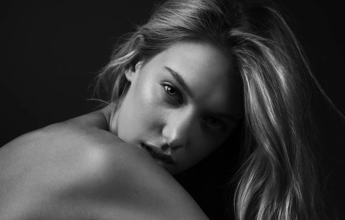 Wallpaper black&white, girl, monochrome, model, look, Caroline Lowe ...