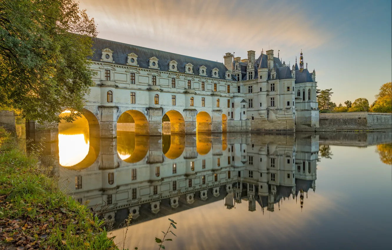 Wallpaper the sun, light, reflection, castle, architecture, pond for ...