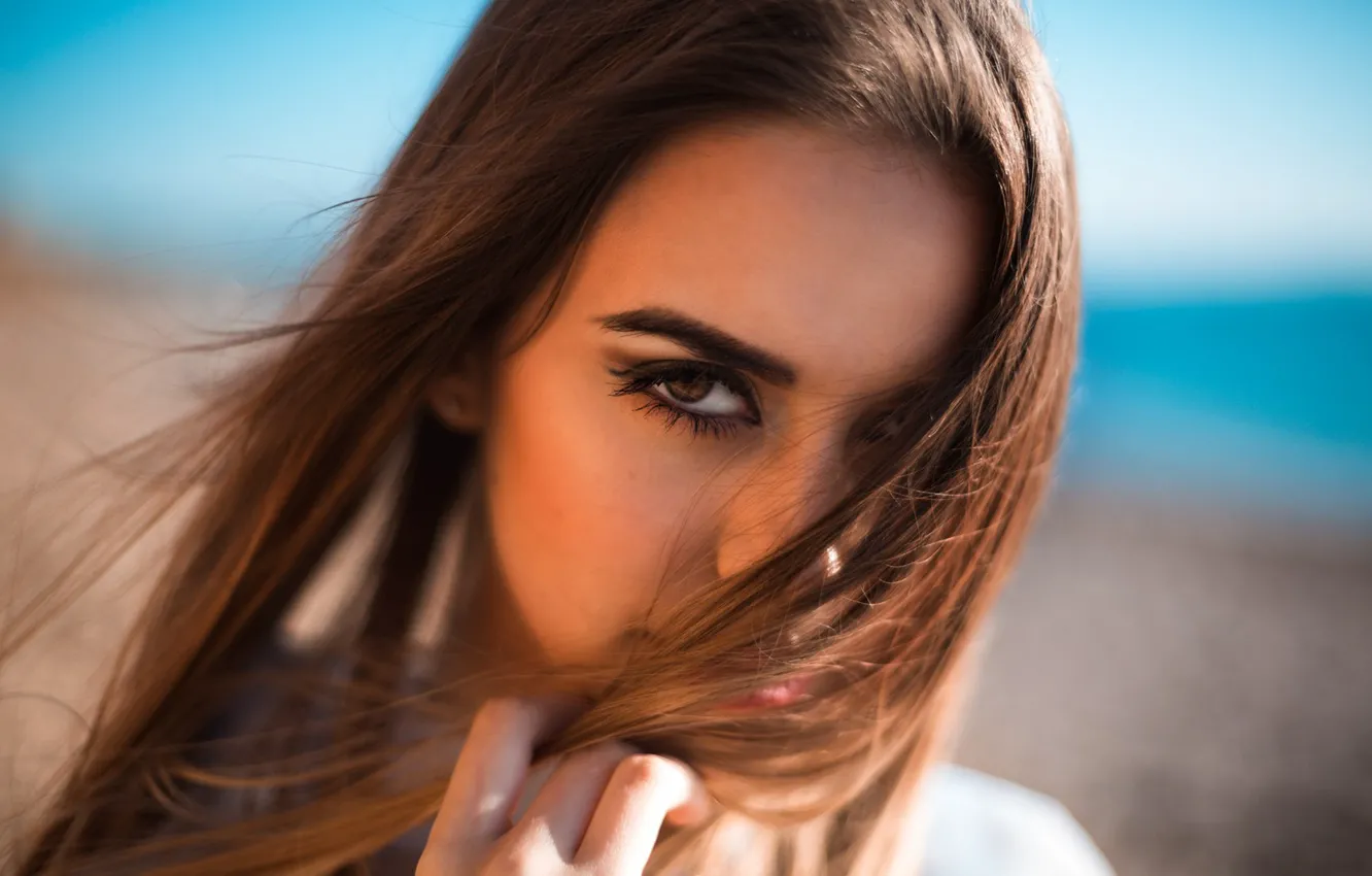 Wallpaper Look Girl The Sun Close Up Face Model Hand Portrait
