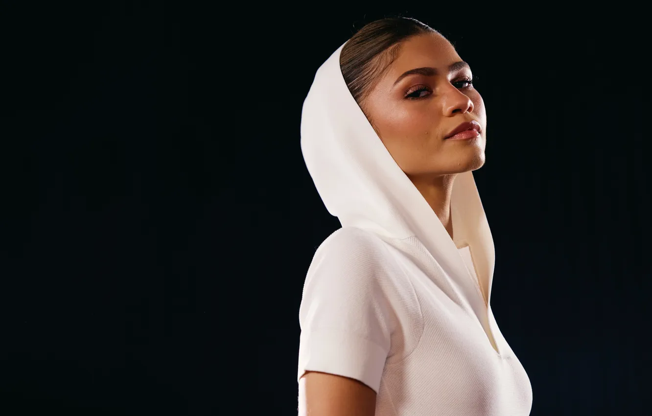 Wallpaper pose, makeup, actress, singer, background black, hair, model ...