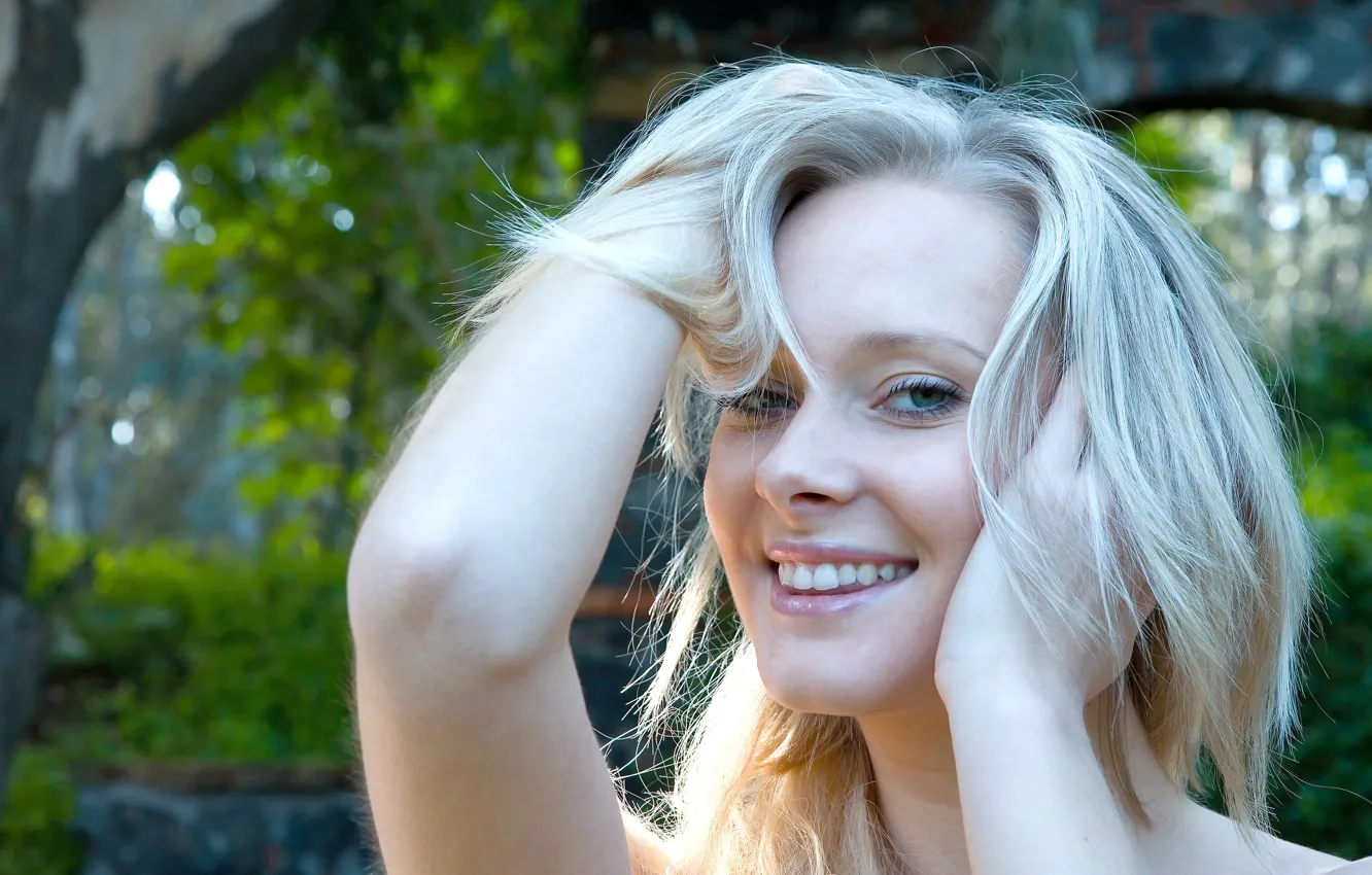 Wallpaper Girl Grass Long Hair Trees Smile Blue Eyes Beautiful