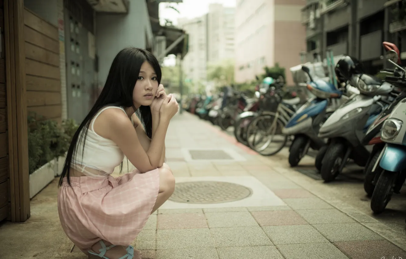 Wallpaper look, bike, pose, model, skirt, home, makeup, Mike for mobile and desktop, section ...