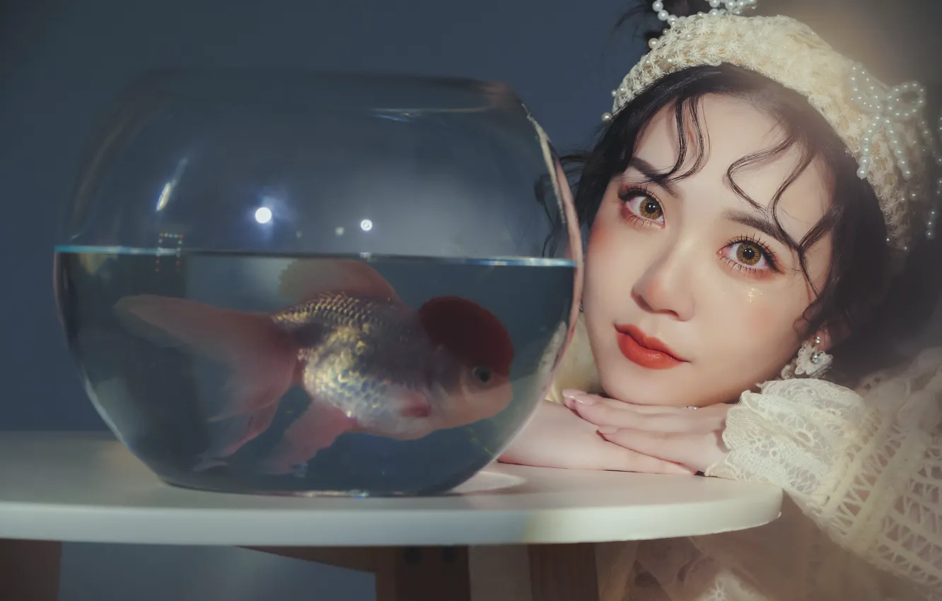 Wallpaper eyes, look, girl, fish, model, hair, aquarium for mobile and ...