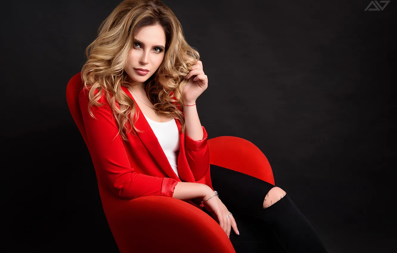 Wallpaper model, blonde, in red, Alexander Yushkevich for mobile and ...