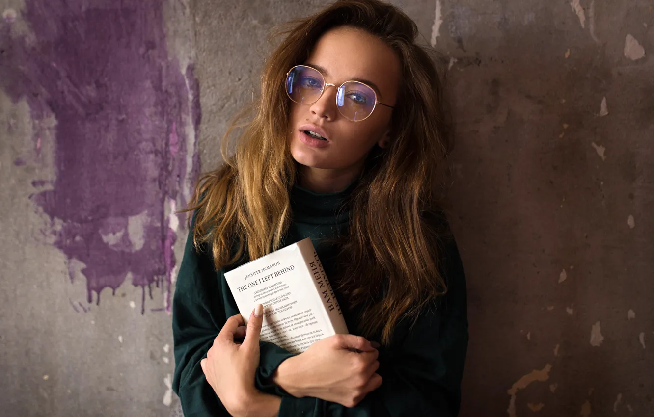 Wallpaper Look Pose Model Portrait Hands Makeup Dress Glasses