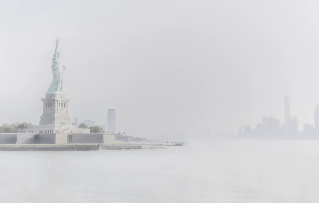 Wallpaper New York, Through early morning, mist I see for mobile and ...