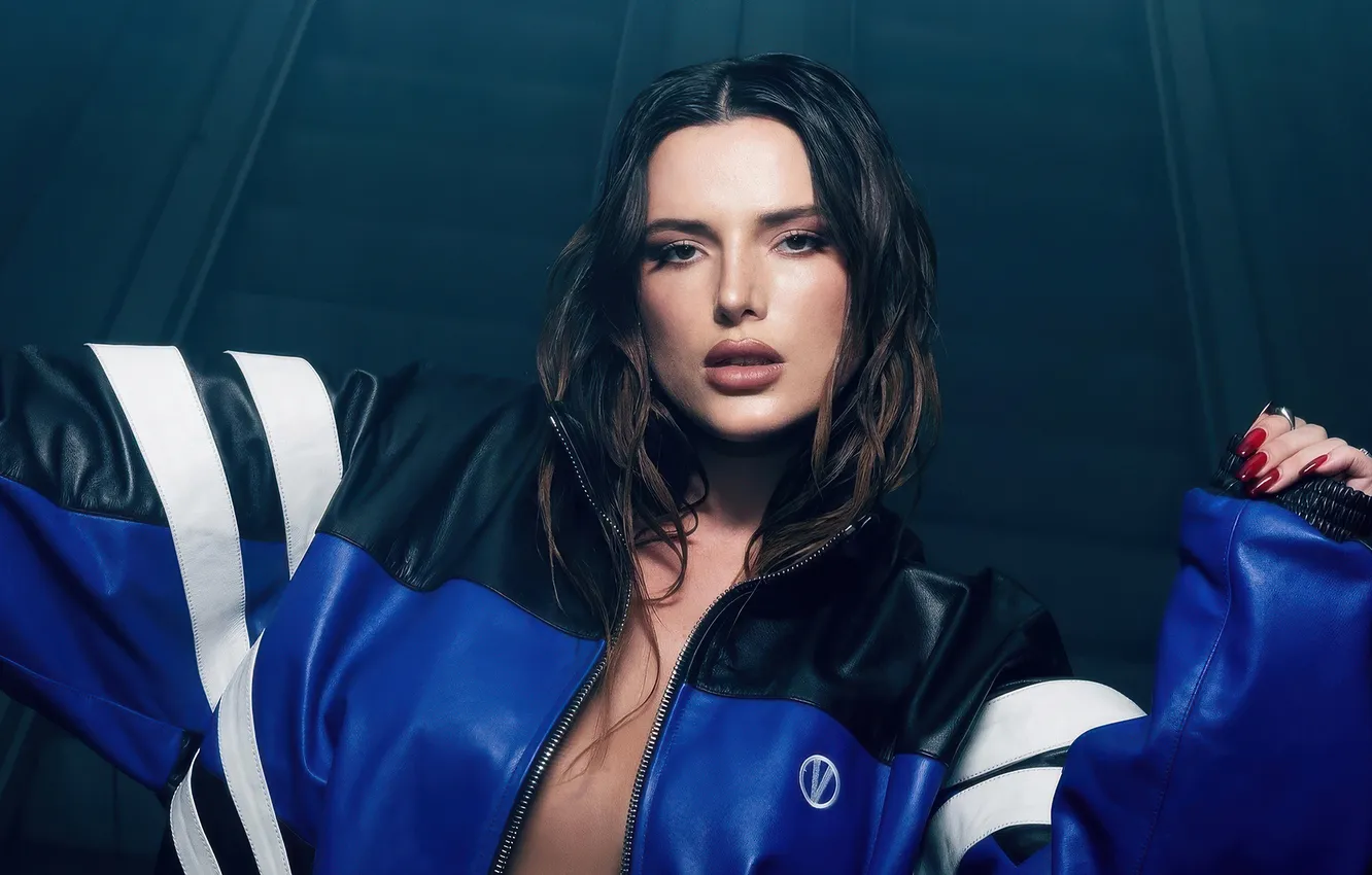 Wallpaper look, girl, face, sexy, pose, jacket, beautiful, Bella Thorne ...