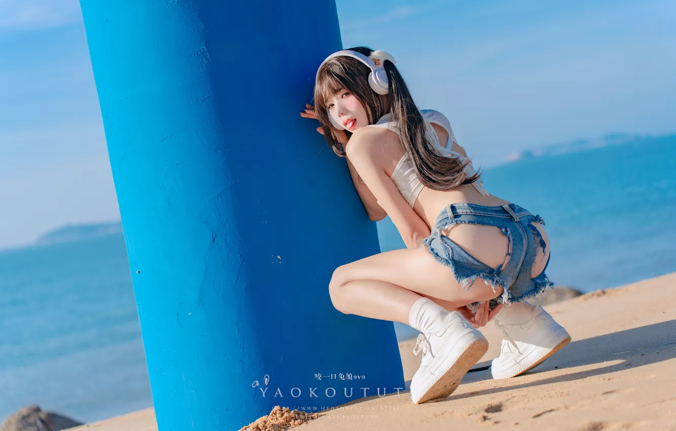 Wallpaper ass, headphones, model, women, cosplay, asian, Yaokoututu, Women Outdoors for mobile ...