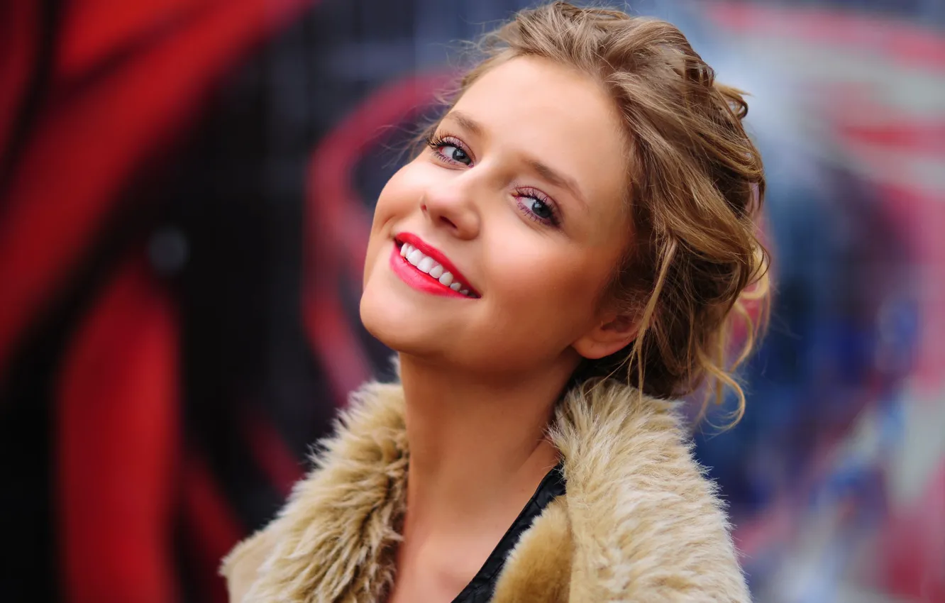 Wallpaper Girl Smile Portrait For Mobile And Desktop Section девушки