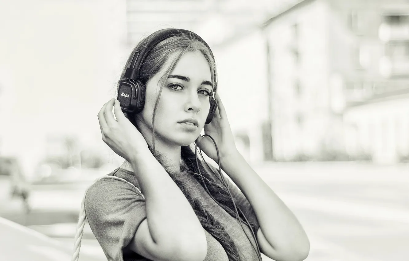Wallpaper girl, headphones, beautiful, model, sweet, look, long-haired ...