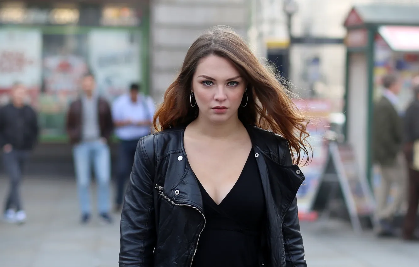 Wallpaper look, the city, neckline, Weekly Imogen, London photo-shoot ...