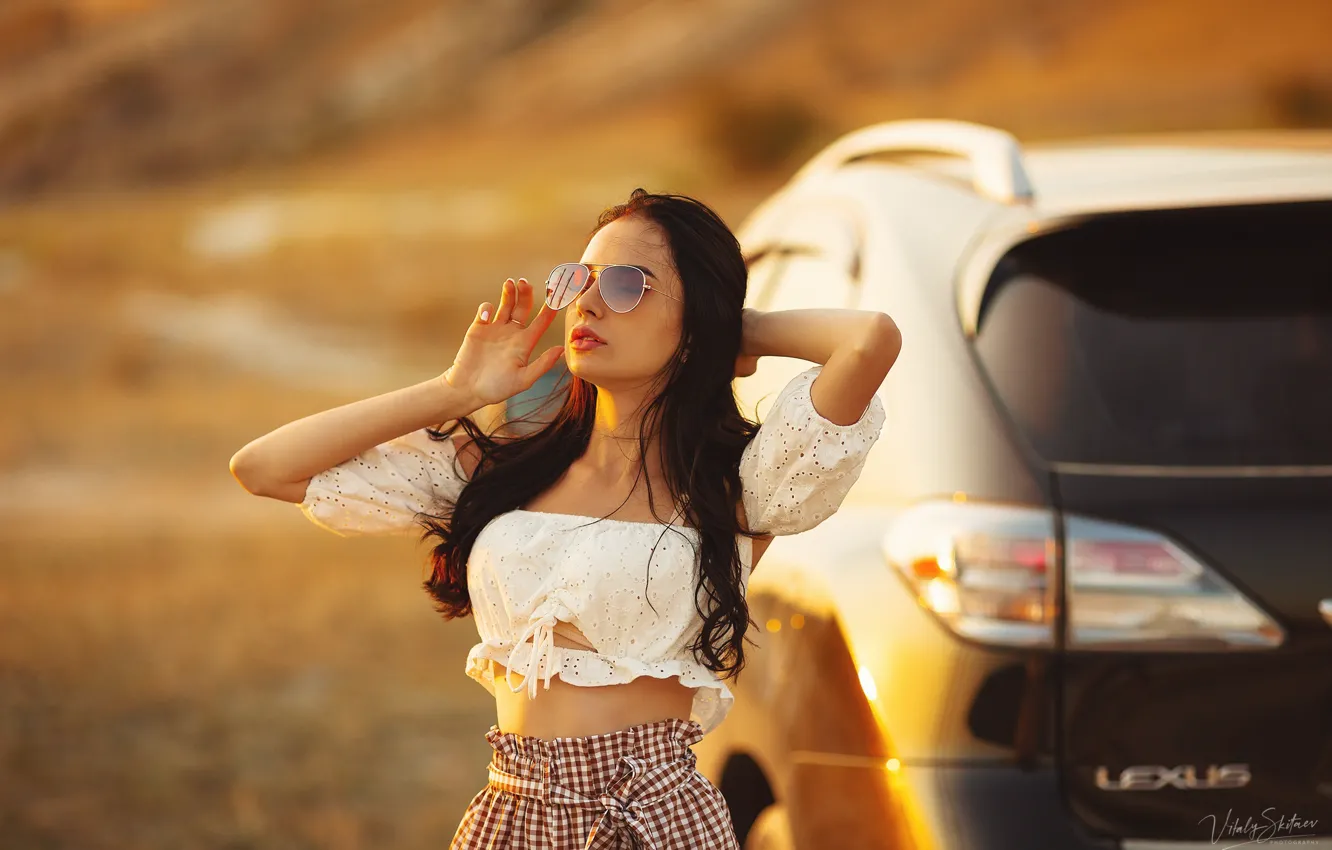 Wallpaper car, Lexus, girl, photo, photographer, model, brunette, shirt ...