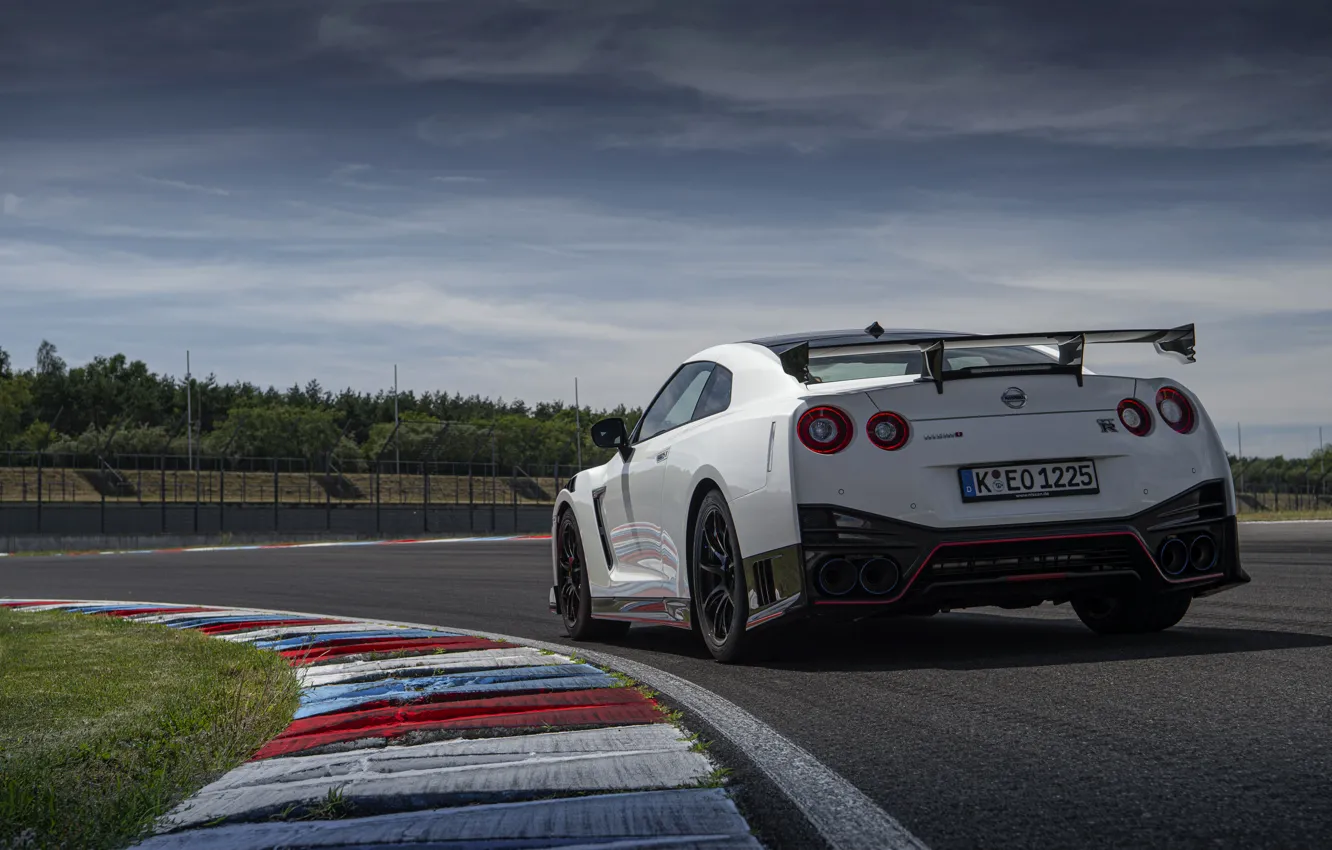 Wallpaper white, Nissan, GT-R, track, R35, Nismo, feed, 2020 for mobile ...