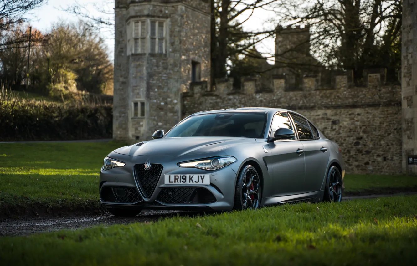 Wallpaper car, Alfa Romeo, grey, Giulia, Alfa Romeo Giulia Quadrifoglio ...