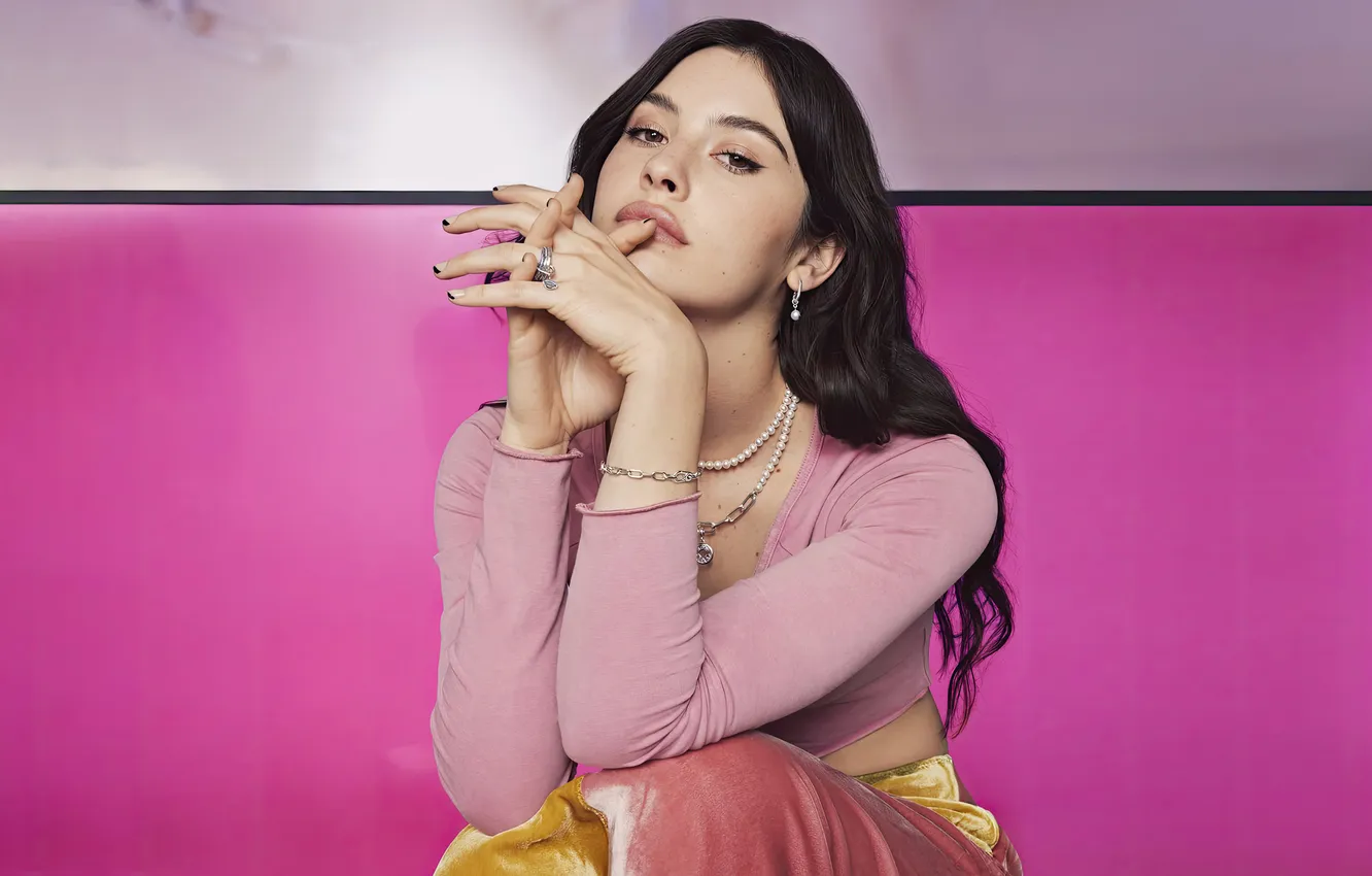 Wallpaper girl, decoration, hair, brunette, bracelet, singer, Gracie ...