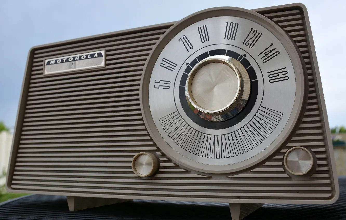 Wallpaper radio, Motorola, receiver for mobile and desktop, section hi ...