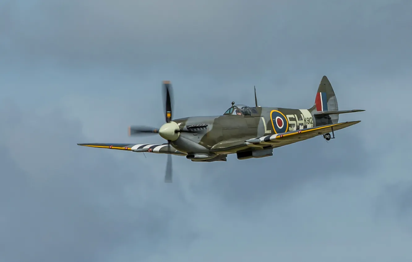 Wallpaper the sky, flight, the plane, fighter, propeller, Spitfire ...