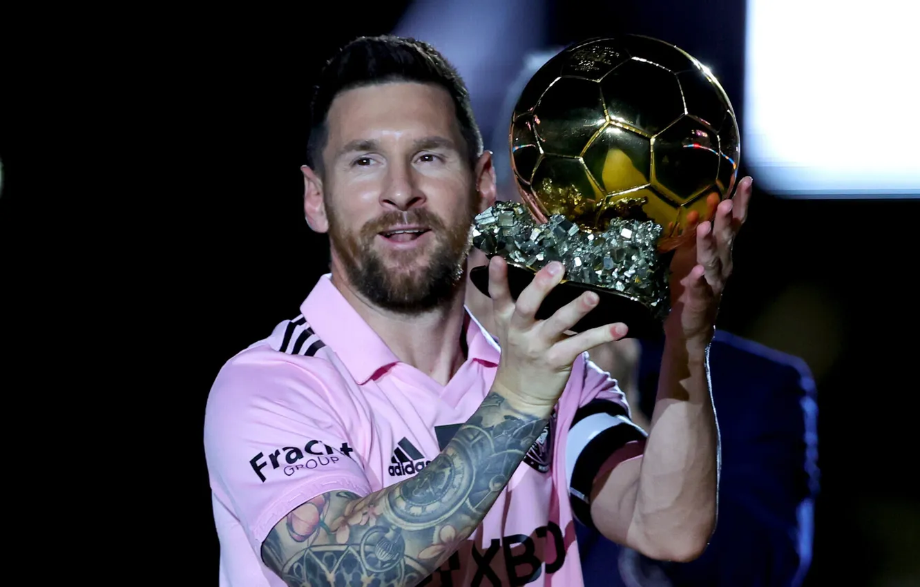 Wallpaper Lionel Messi, The Golden Ball, Inter Miami for mobile and ...