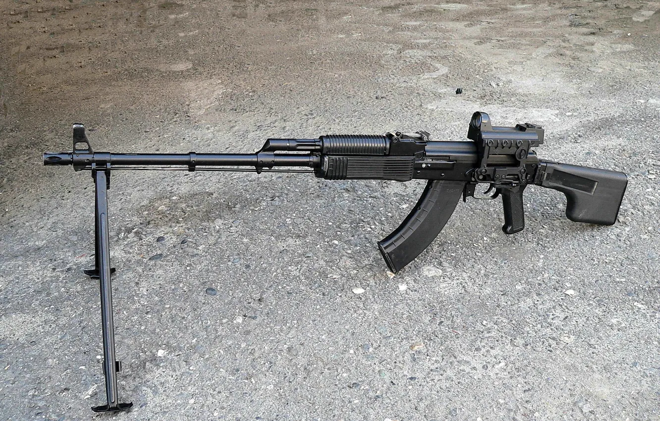 Wallpaper conducted a revision of RPK-74, adhering to the principle of unification, RPK-74M.In ...