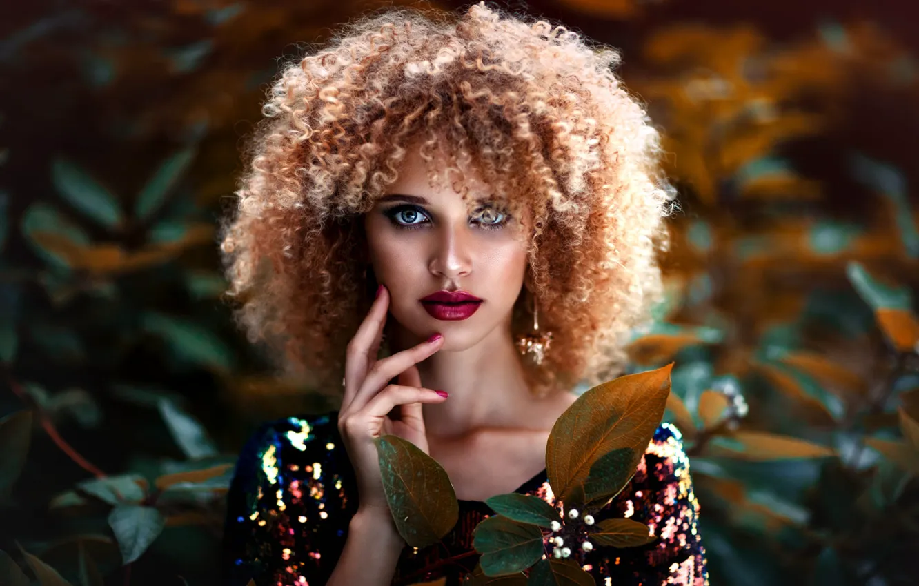 Wallpaper Look Leaves Girl Nature Face Pose Style Hand For