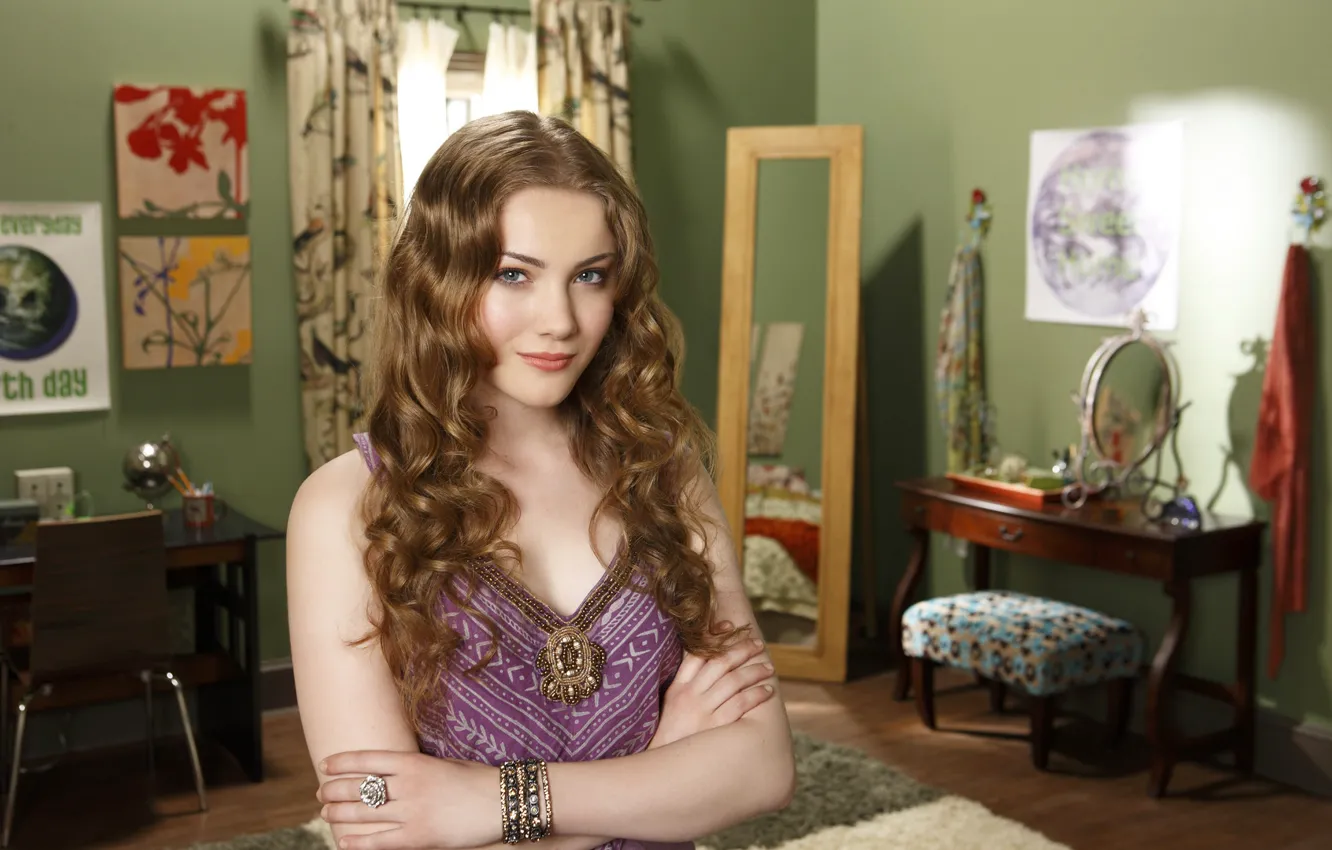 Wallpaper look, girl, decoration, room, hair, blouse, beautiful, Skyler ...