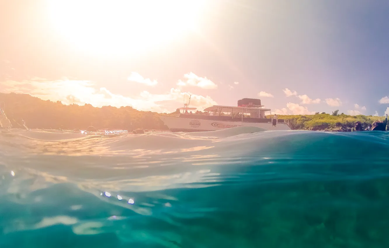 Wallpaper sky, sun, fun, boat and water, playing in the sea for mobile ...