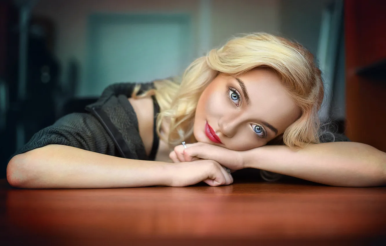 Wallpaper girl, portrait for mobile and desktop, section девушки ...