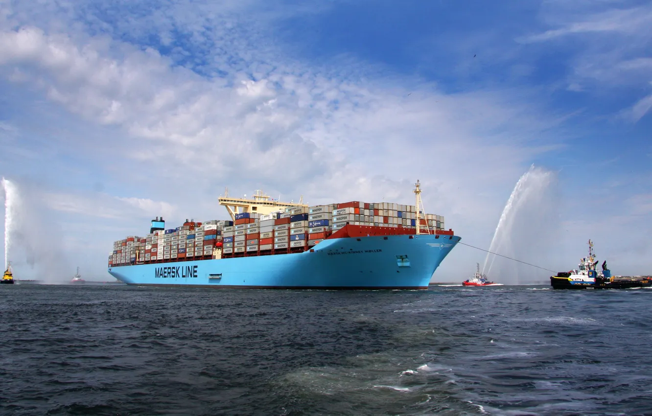 Wallpaper meeting, tug, salute, container, The ship, Cargo, A container ...
