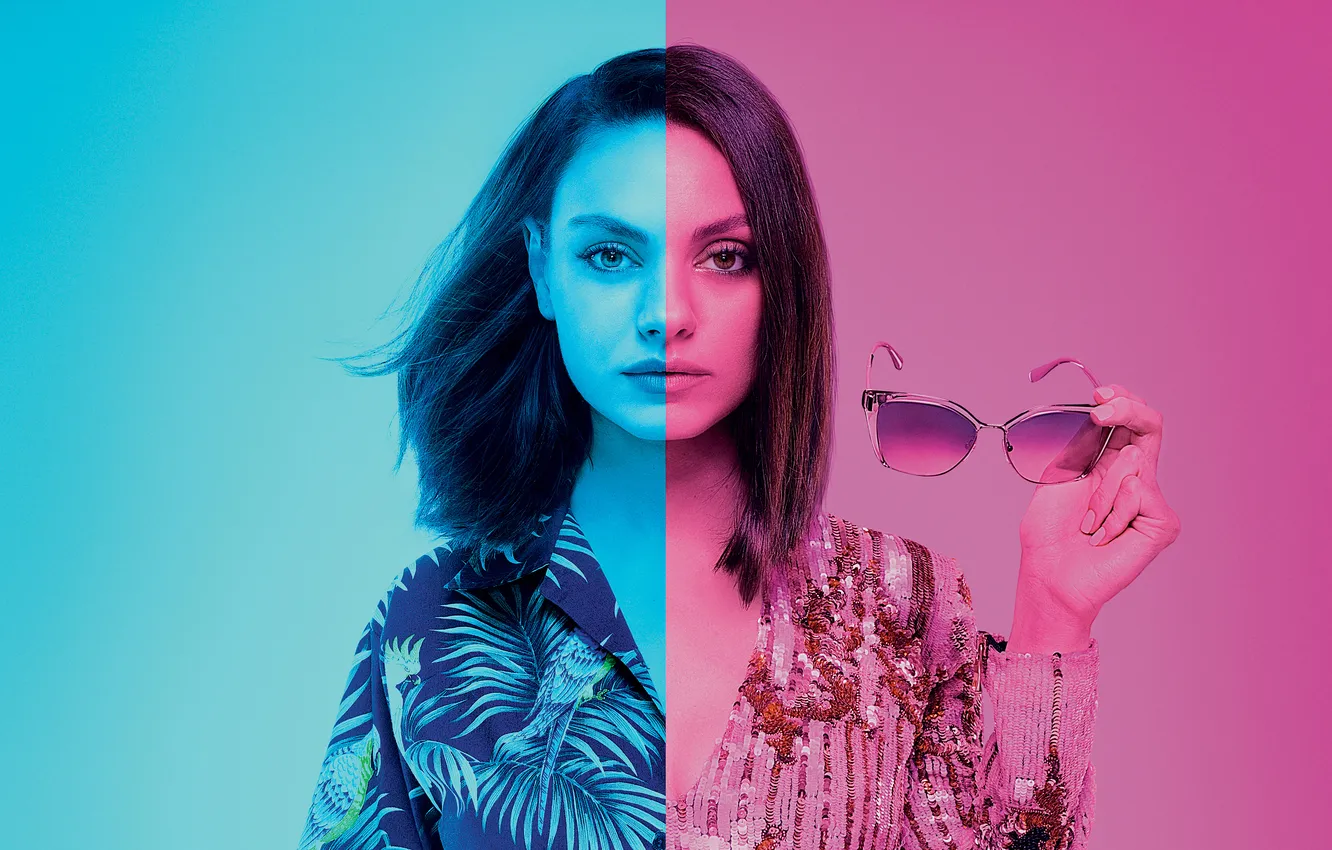 Wallpaper girl, the film, glasses, action, poster, spy, Mila Kunis ...