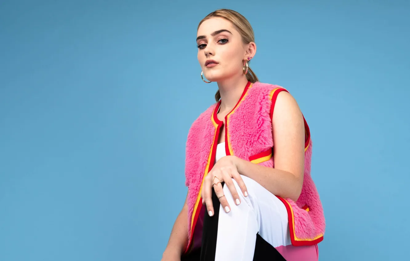 Wallpaper look, decoration, pose, actress, blue background, blue ...