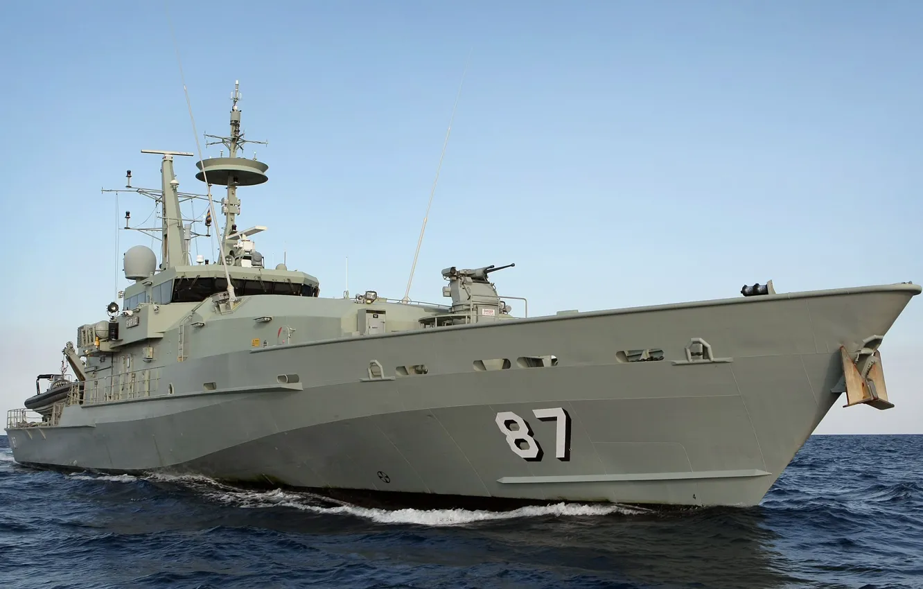Wallpaper Royal Australian Navy, Patrol boat type "Armidale", HMAS ...