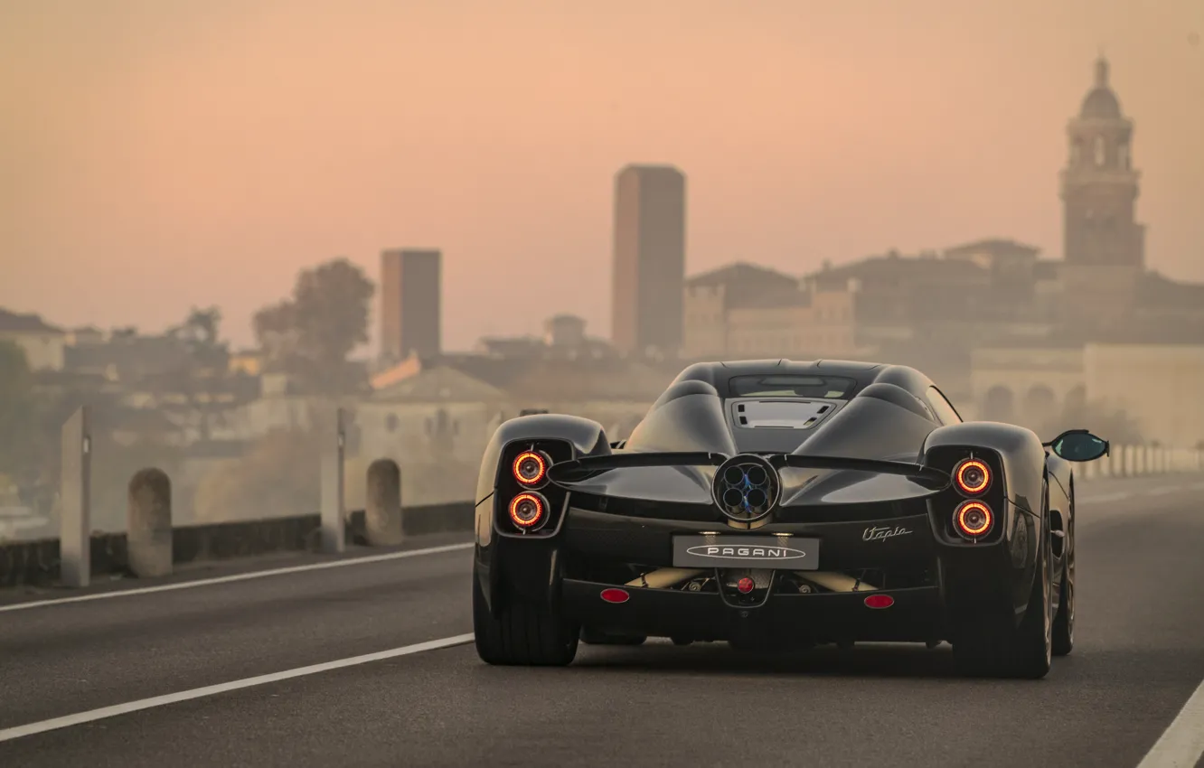 Wallpaper Pagani, rear view, Utopia, Pagani Utopia for mobile and ...