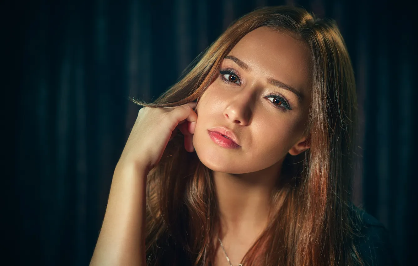 Wallpaper look, girl, face, pose, background, model, hand, portrait for ...