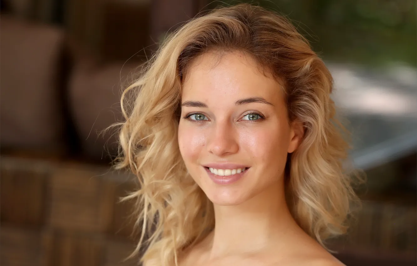 Wallpaper model, gorgeous, posing, closeup, beautiful face, Danica ...