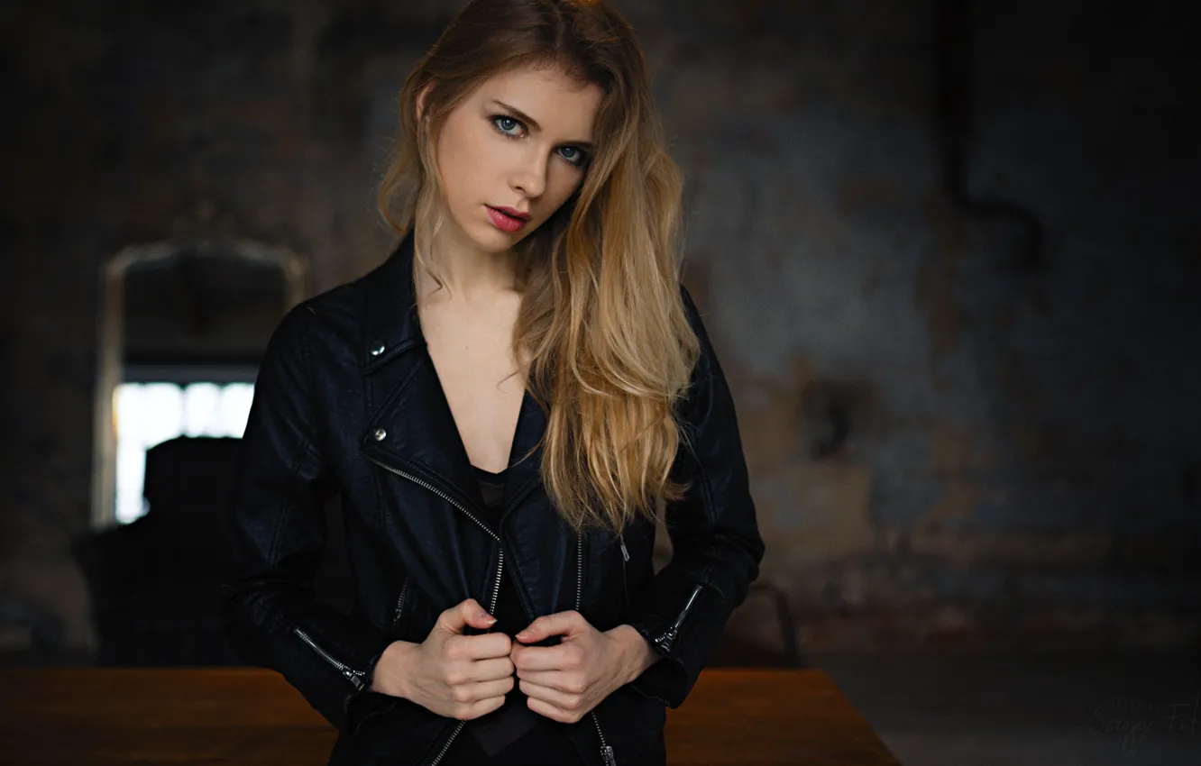 Wallpaper Look Pose Model Portrait Makeup Jacket Hairstyle Brown
