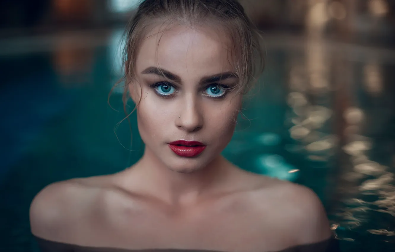 Wallpaper drops, pool, sponge, Lisa Kachurina for mobile and desktop, section девушки ...