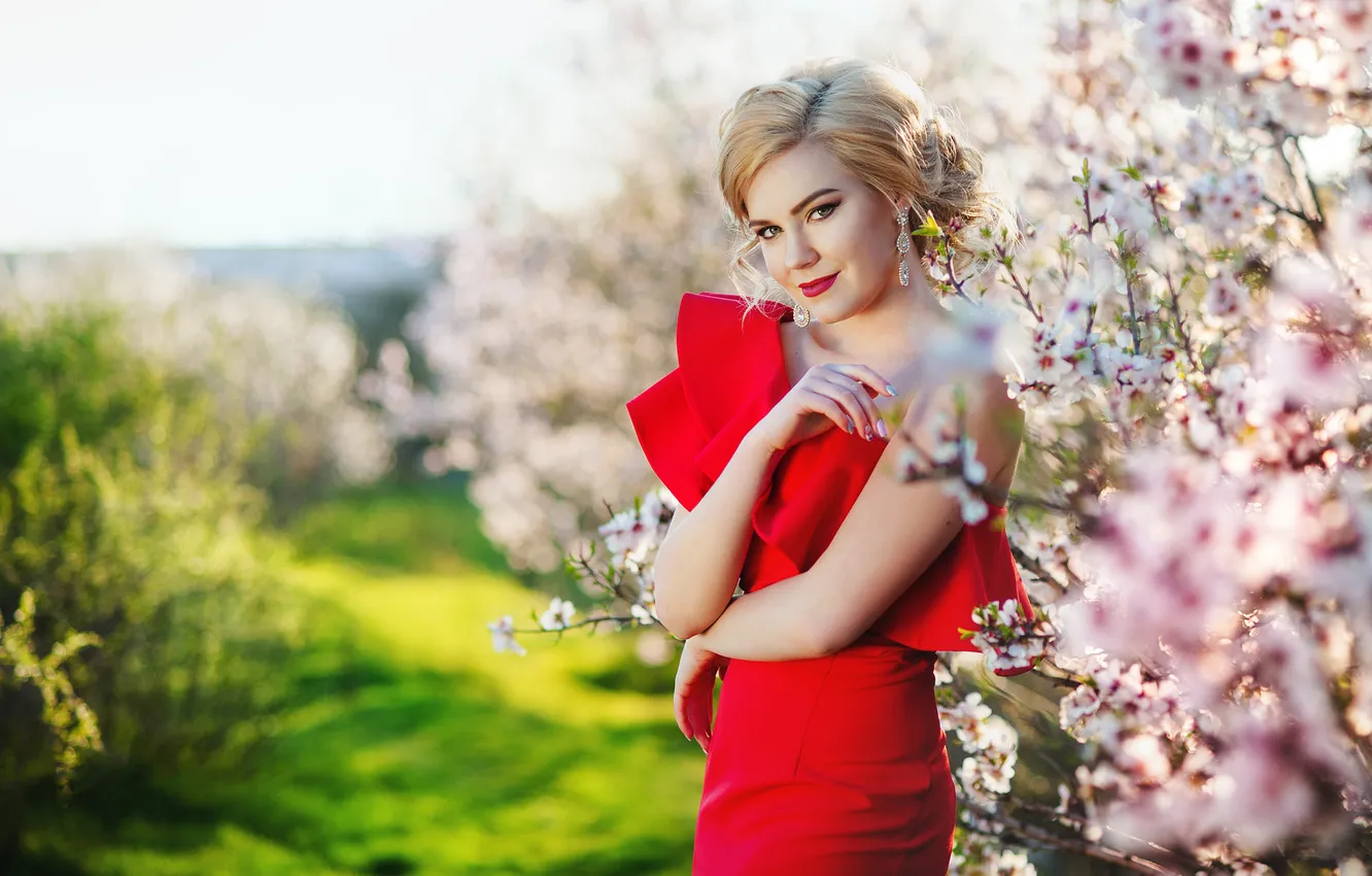 Wallpaper girl, light, flowers, branches, nature, pose, smile, glade ...
